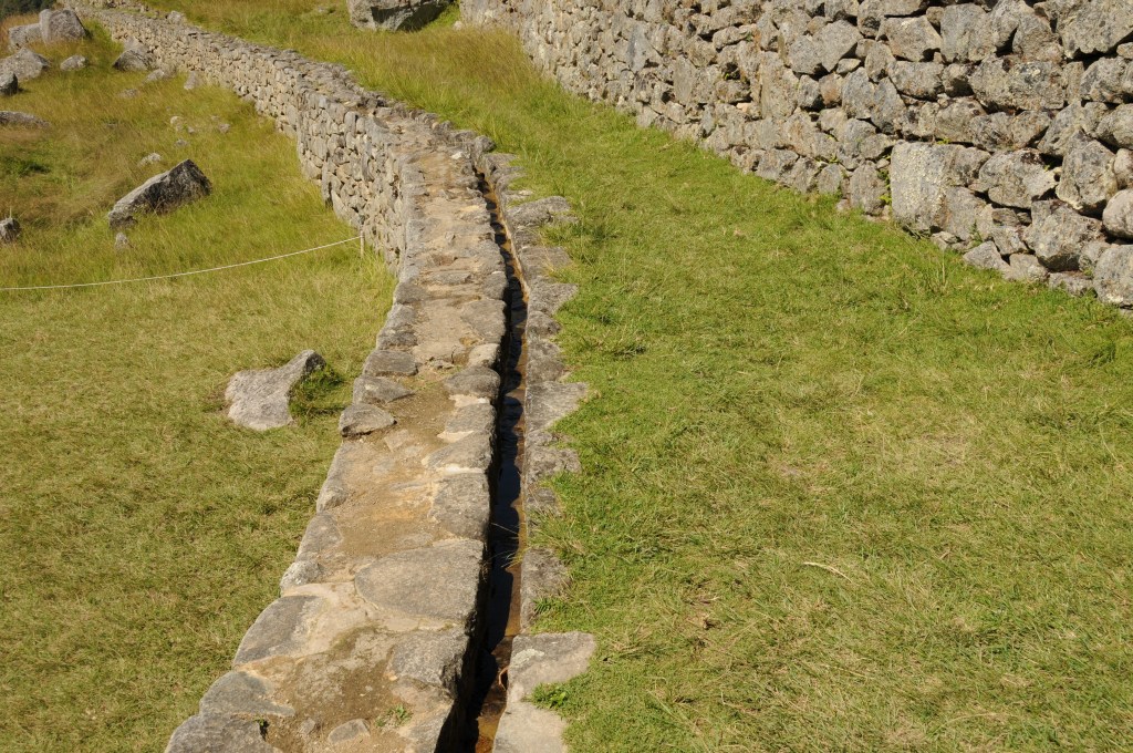 Water technologies in the pre-Columbian Americas: The Inca | ancient ...