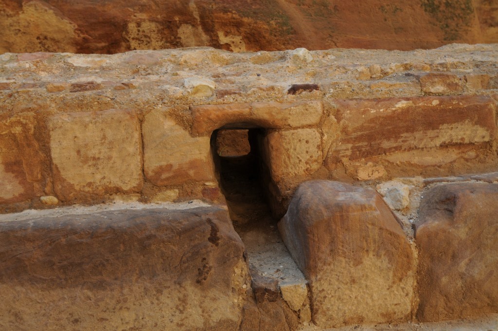 Ancient Water Technologies of the Nabataeans | ancient water technologies